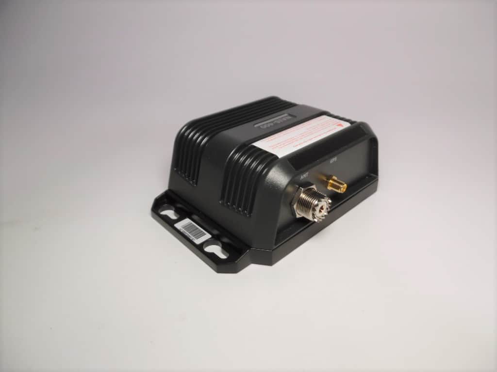 Simrad NAIS 400 Black Box Class B AIS Transceiver w/ Accessories ...