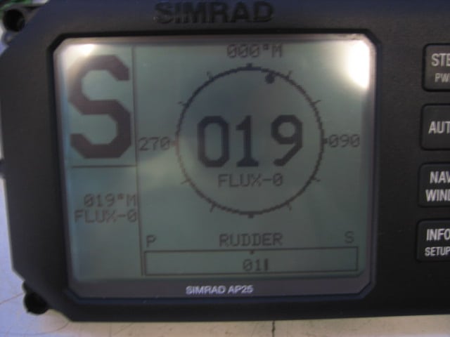 Simrad AP25 Autopilot Control Head ~ 2208781~New LCD-Excel. Condition ...