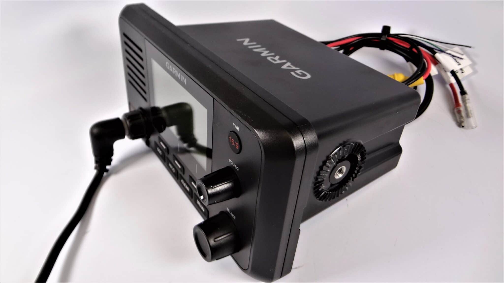 Garmin VHF 215 Submersible VHF Radio Transceiver Unit W/Mic and Sun ...