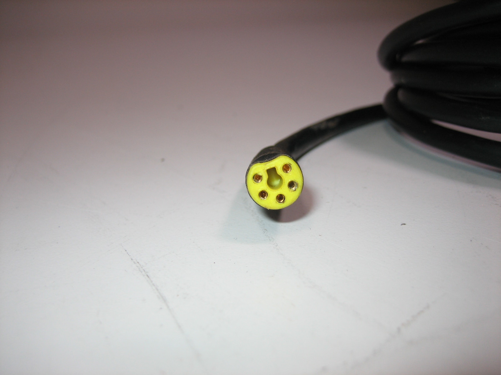 Simrad Simnet Data Pigtail 48"+ Cable - Max Marine Electronics