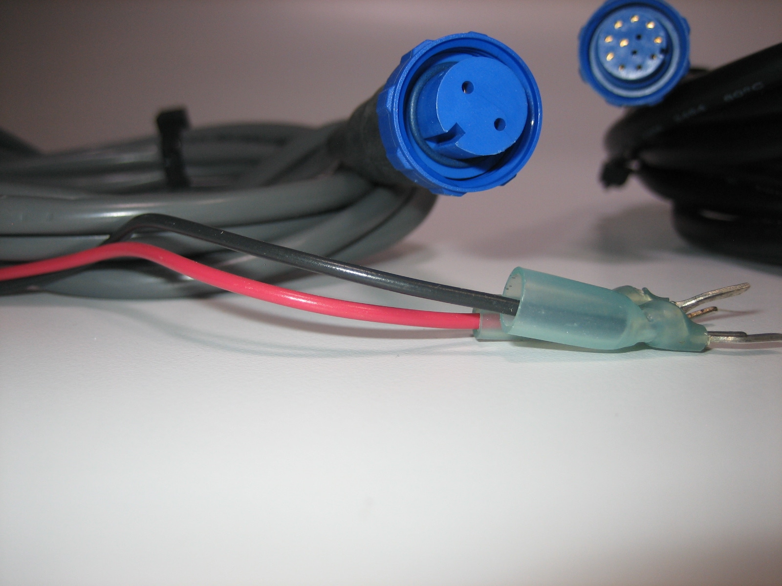 Gost Assorted Power and Data Cables for NavTracker System - Max Marine ...