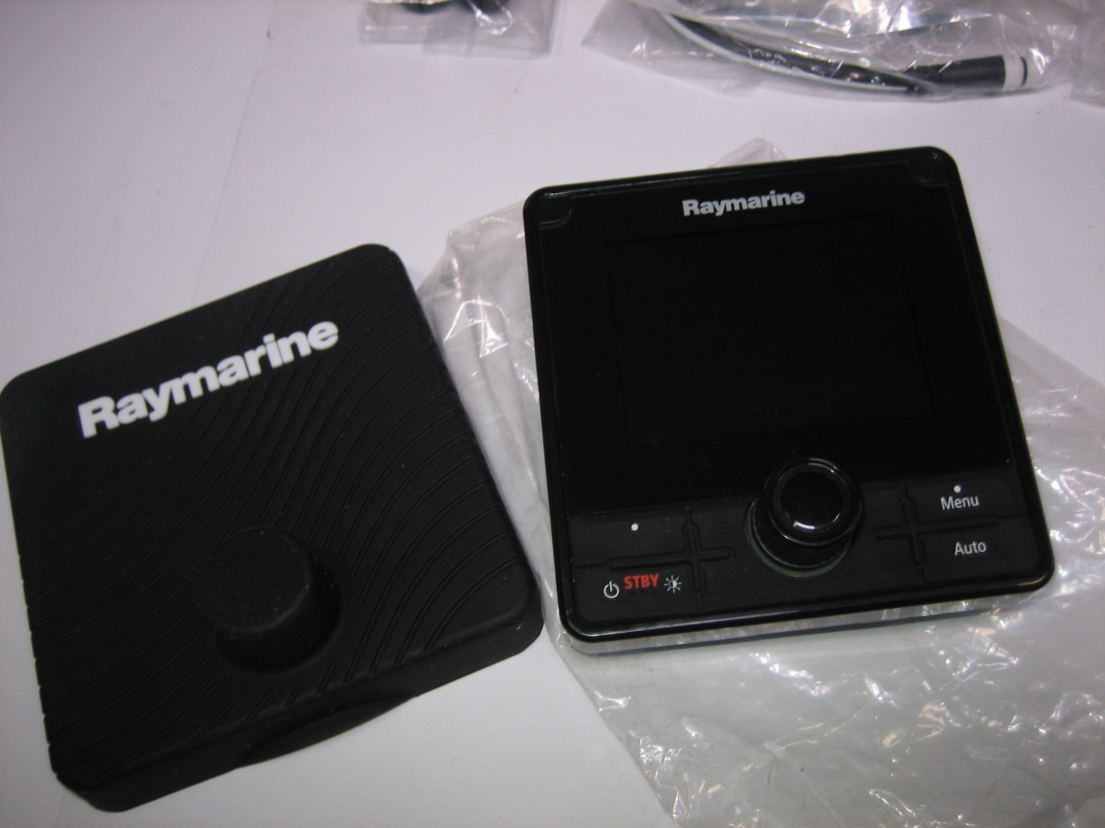 Raymarine *Factory Refurbished* P70rs Autopilot Display Controller ...