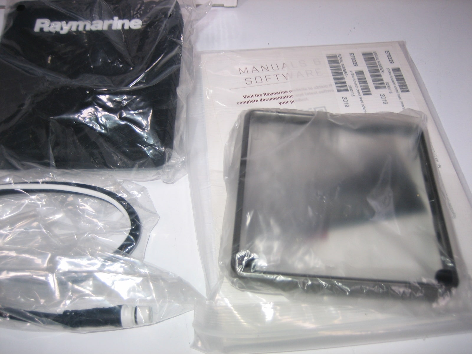 Raymarine *Factory Refurbished* P70rs Autopilot Display Controller ...