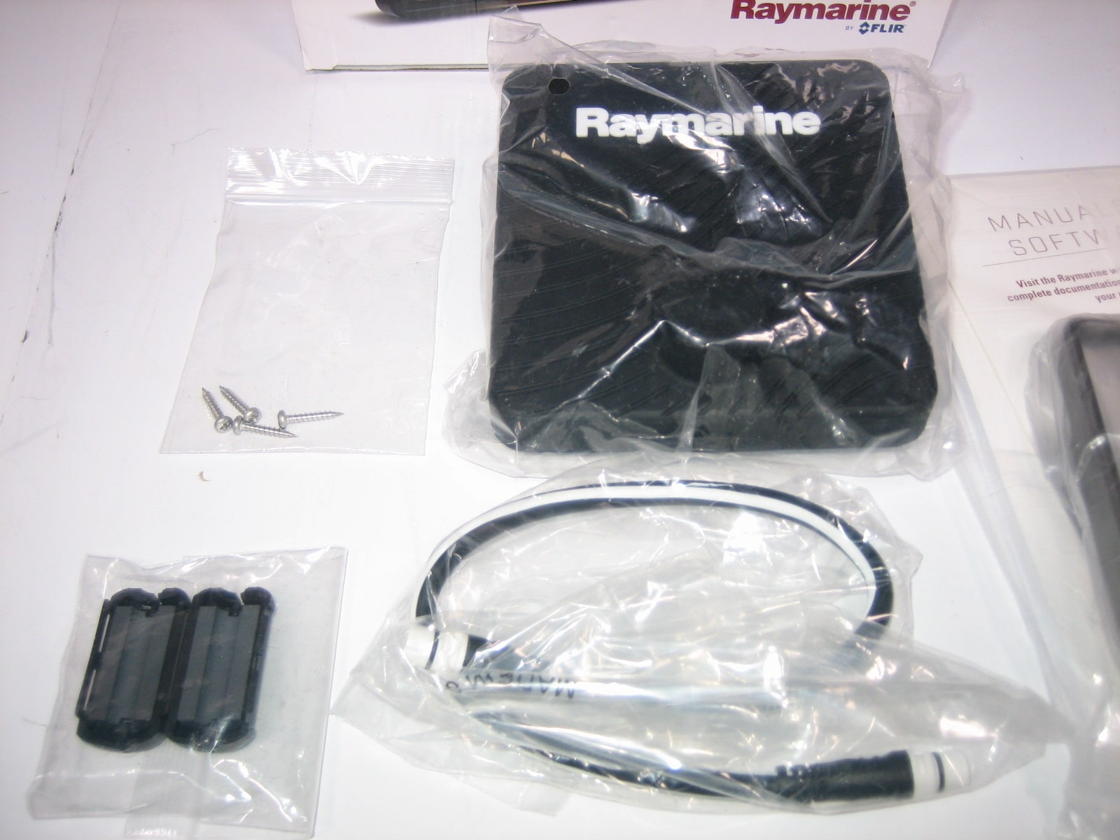 Raymarine *Factory Refurbished* P70rs Autopilot Display Controller ...