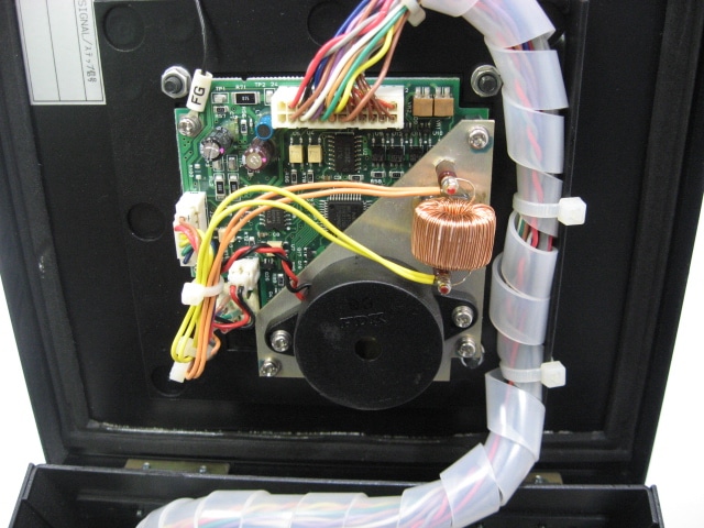 Simrad GC80 GC85 Compact Control Unit For Parts Only 24Vdc - Max Marine ...