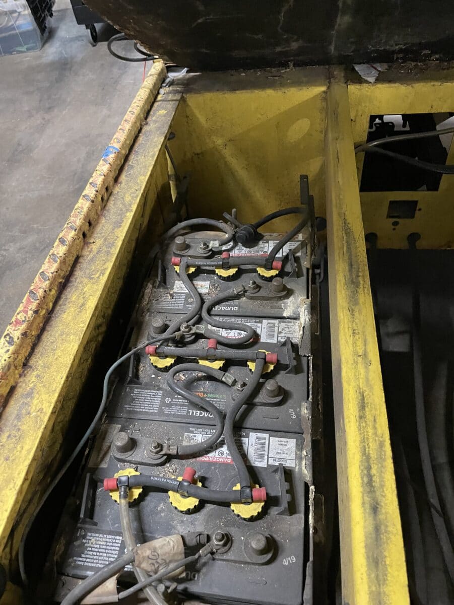 EZ-GO Cushman Textron 36V 2008 Titan Flatbed Golf Cart/Burden Carrier ...