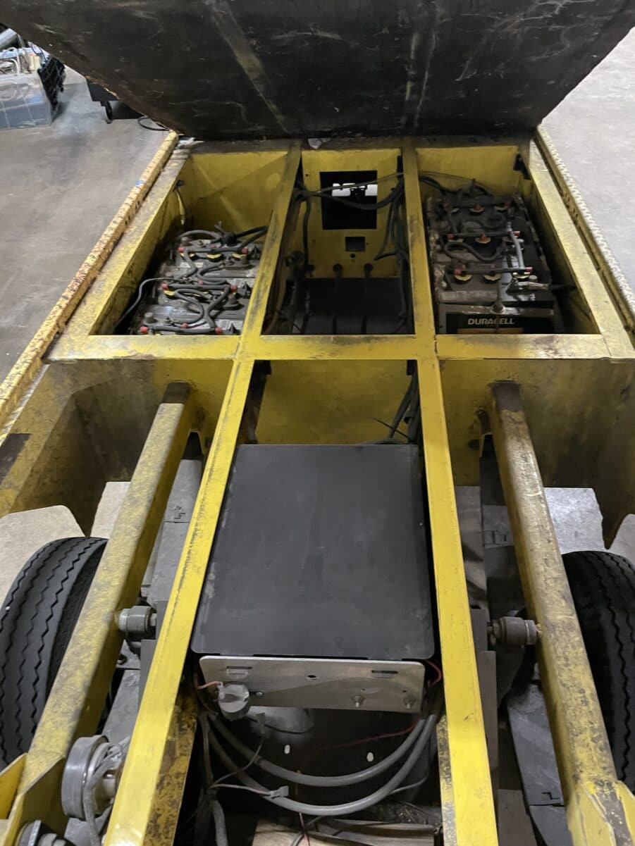 EZ-GO Cushman Textron 36V 2008 Titan Flatbed Golf Cart/Burden Carrier ...