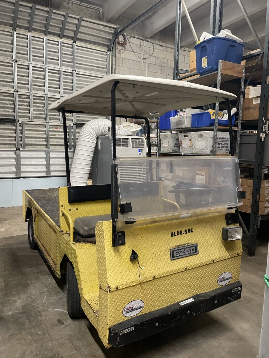 EZ-GO Cushman Textron 36V 2008 Titan Flatbed Golf Cart/Burden Carrier ...