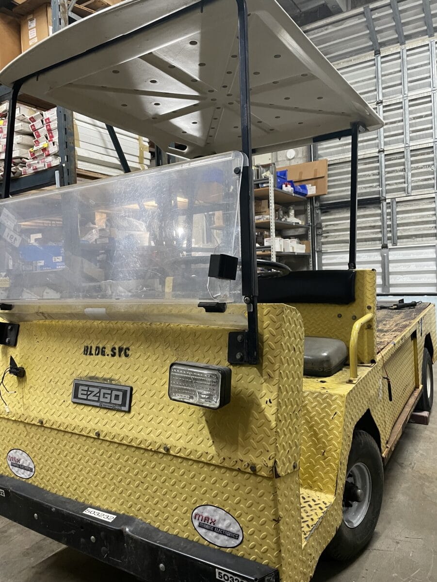 EZ-GO Cushman Textron 36V 2008 Titan Flatbed Golf Cart/Burden Carrier ...