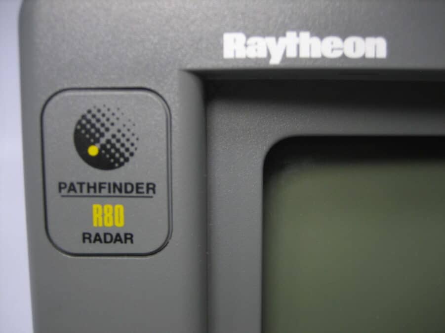 Raytheon R80 Pathfinder Radar Display with Suncover - Fully Tested Good ...
