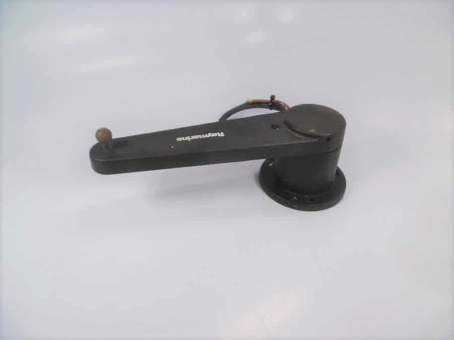 Raymarine/Raytheon - Rotary Rudder Reference Sensor - Rudder Feedback ...