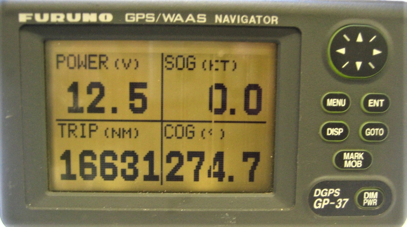 Furuno GP-37 DGPS GPS WAAS 3.5" LCD Navigator Display + Sun Cover ...
