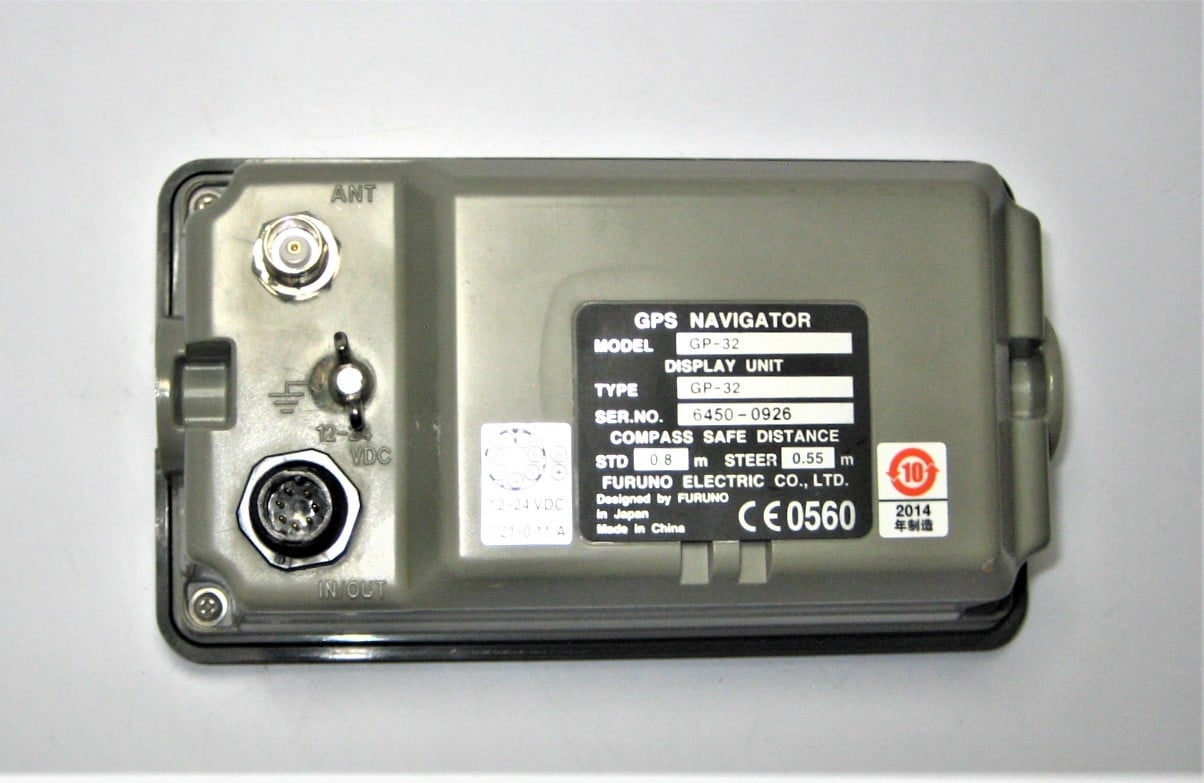 Furuno GP-32 GPS WAAS Navigator 3.5" Monochrome LCD Display Repeater ...