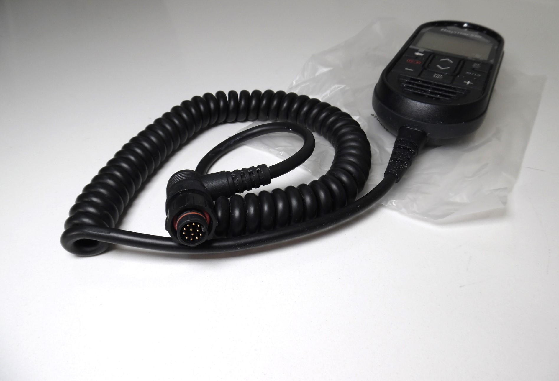 Raymarine Ray90 Modular VHF Radio System E70492R FACTORY REMAN w/2 Year ...