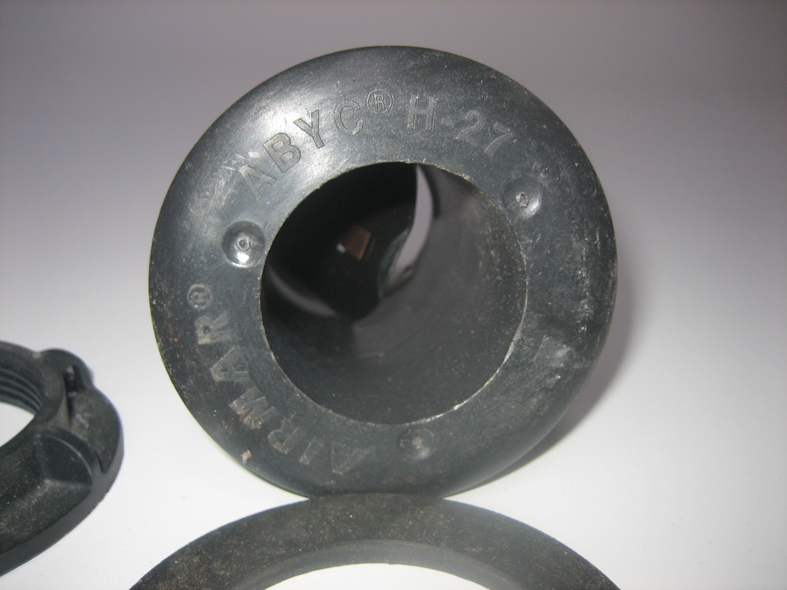 Airmar P617V-DST800 DST810 Marine Thru-Hull Transducer Triducer Housing ...