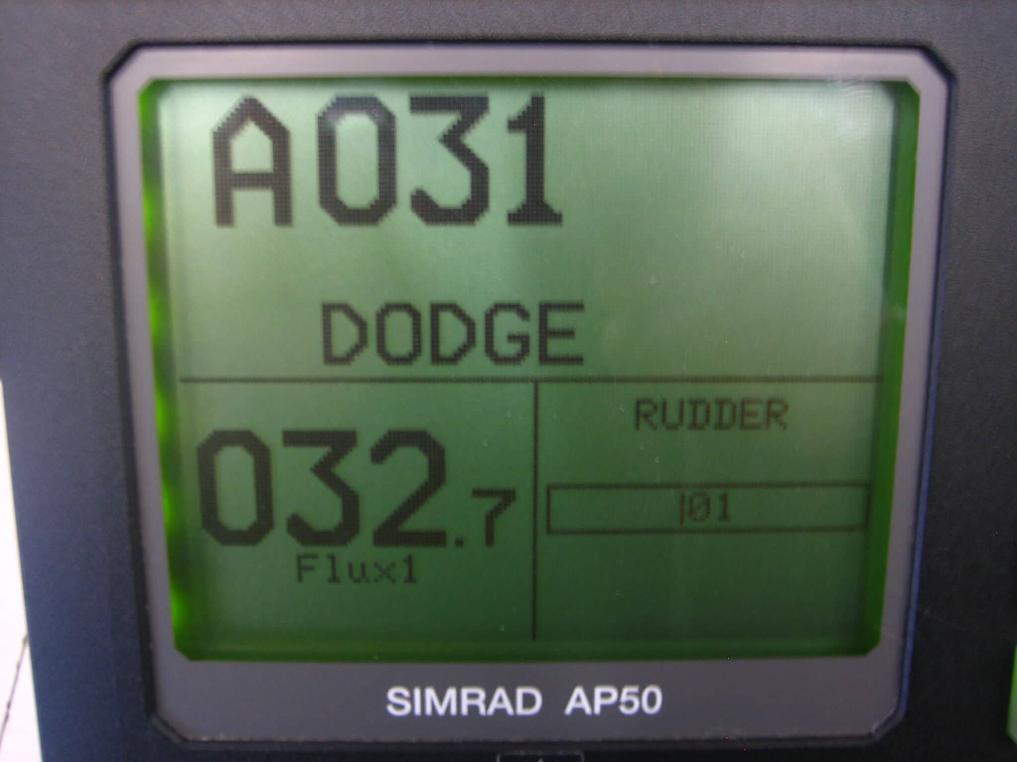 Simrad/Robertson - J50 Autopilot Course Computer - For AP50 / 20214011 ...