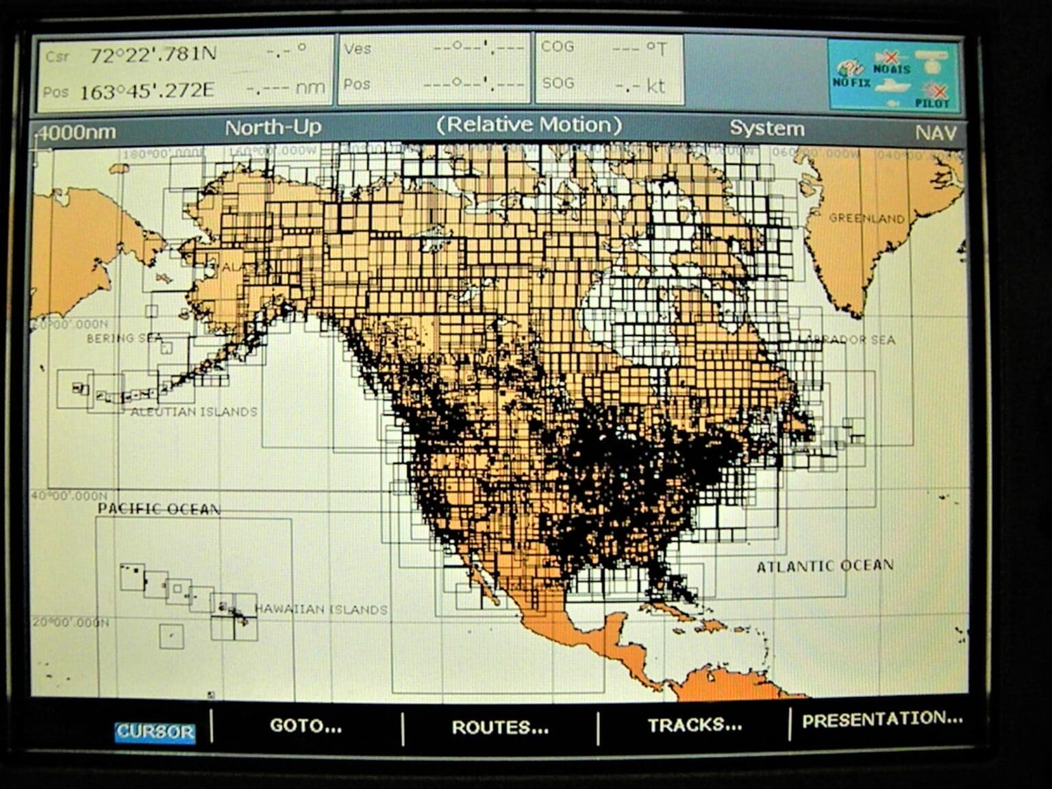 Navionics Plus CF Chart Card "Navionics+ US & Canada" CF/NAV+NI - 16GB ...