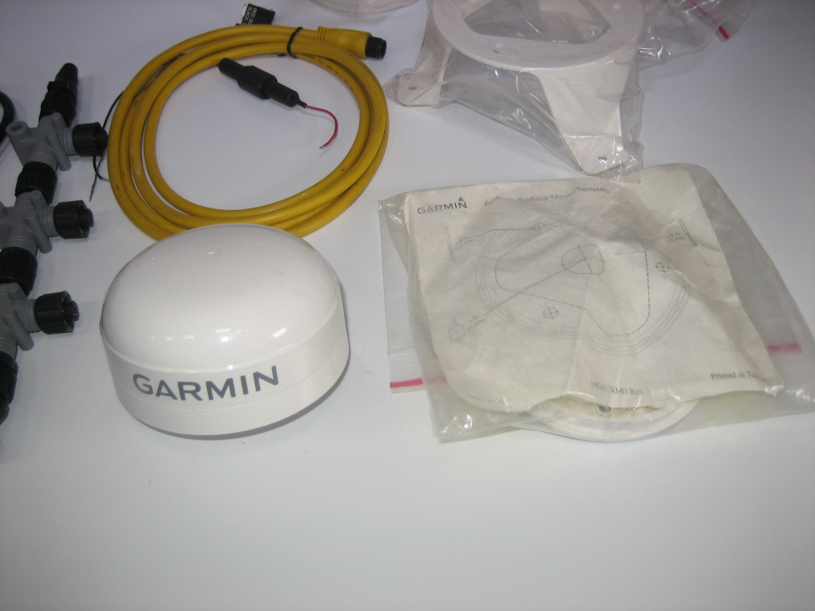 Garmin GPS-17X *NEW NMEA2000 Complete Add-On GPS Antenna & NMEA2000 ...