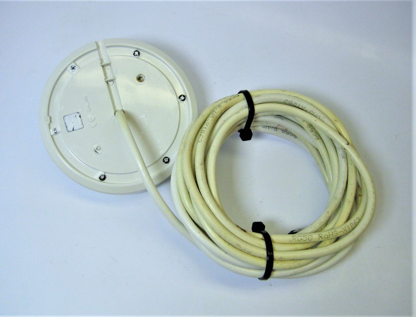 Raymarine R62241 Passive GPS Antenna for AIS 500 650 700 w/ 13' Cable ...