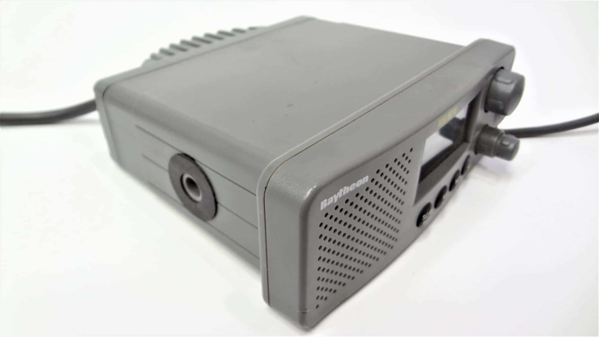 Raymarine Ray53 Submersible Maritime VHF Two Way Radio Transceiver Unit ...