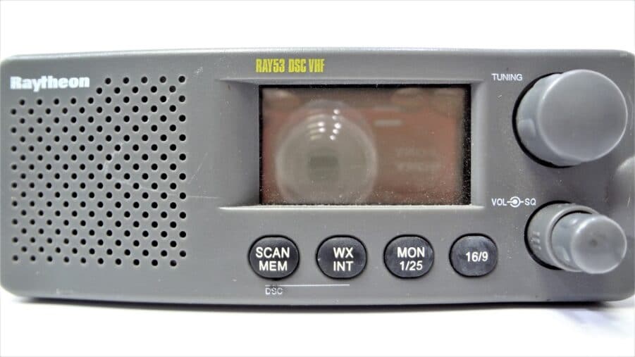 Raymarine Ray53 Submersible Maritime VHF Two Way Radio Transceiver Unit ...