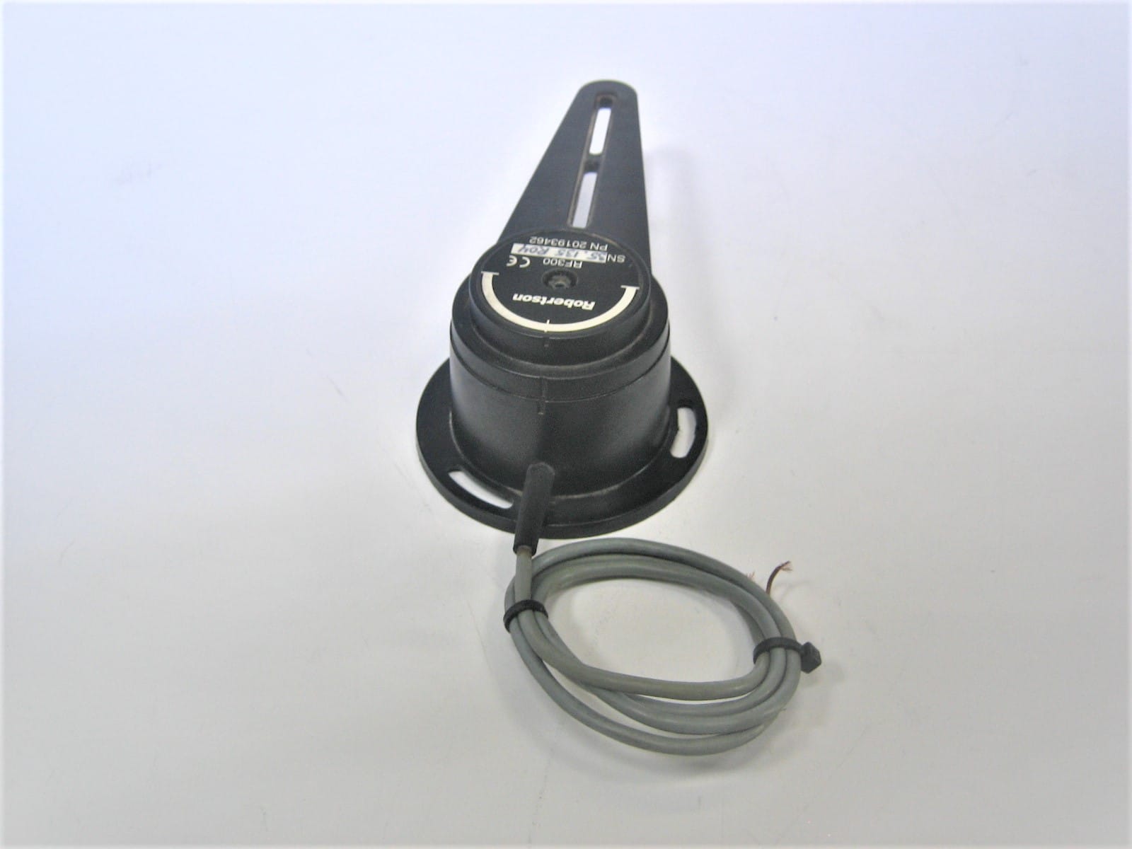 Simrad RF300 Rudder Feedback Unit w/2.5 Feet of Cable- working! - Max ...