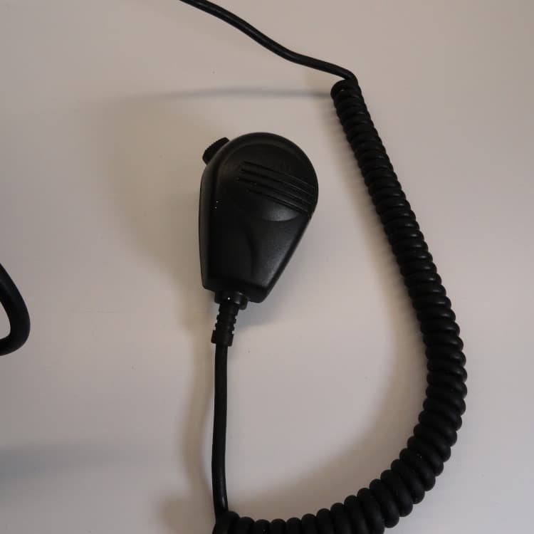 Icom IC-M700Pro - HF SSB HAM Radiotelephone w/ Hand Mic and Bracket ...