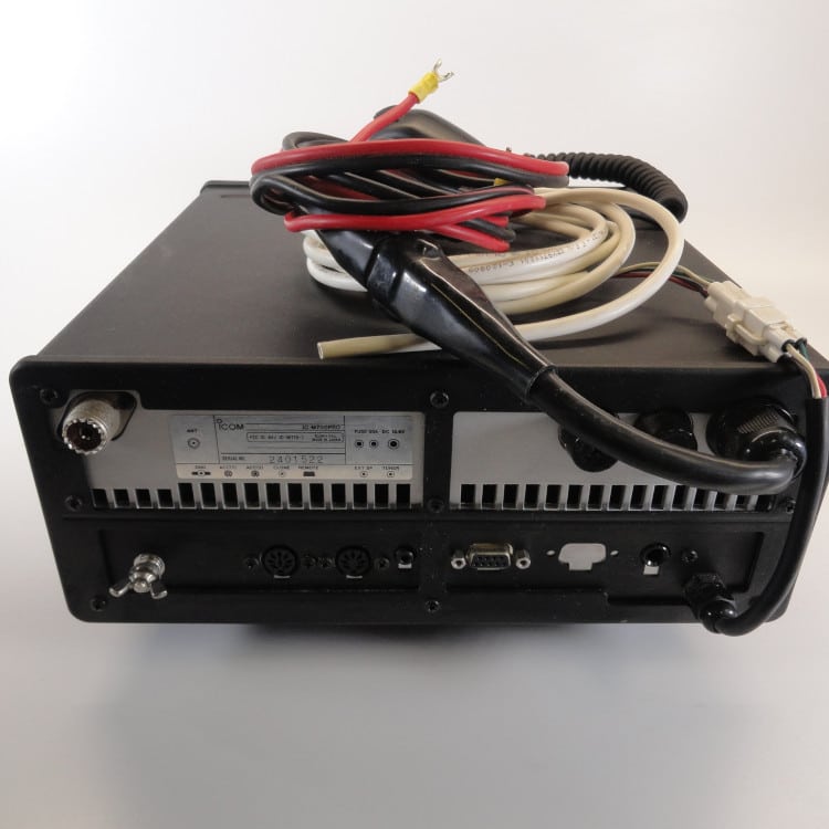 Icom IC-M700Pro - HF SSB HAM Radiotelephone w/ Hand Mic and Bracket ...