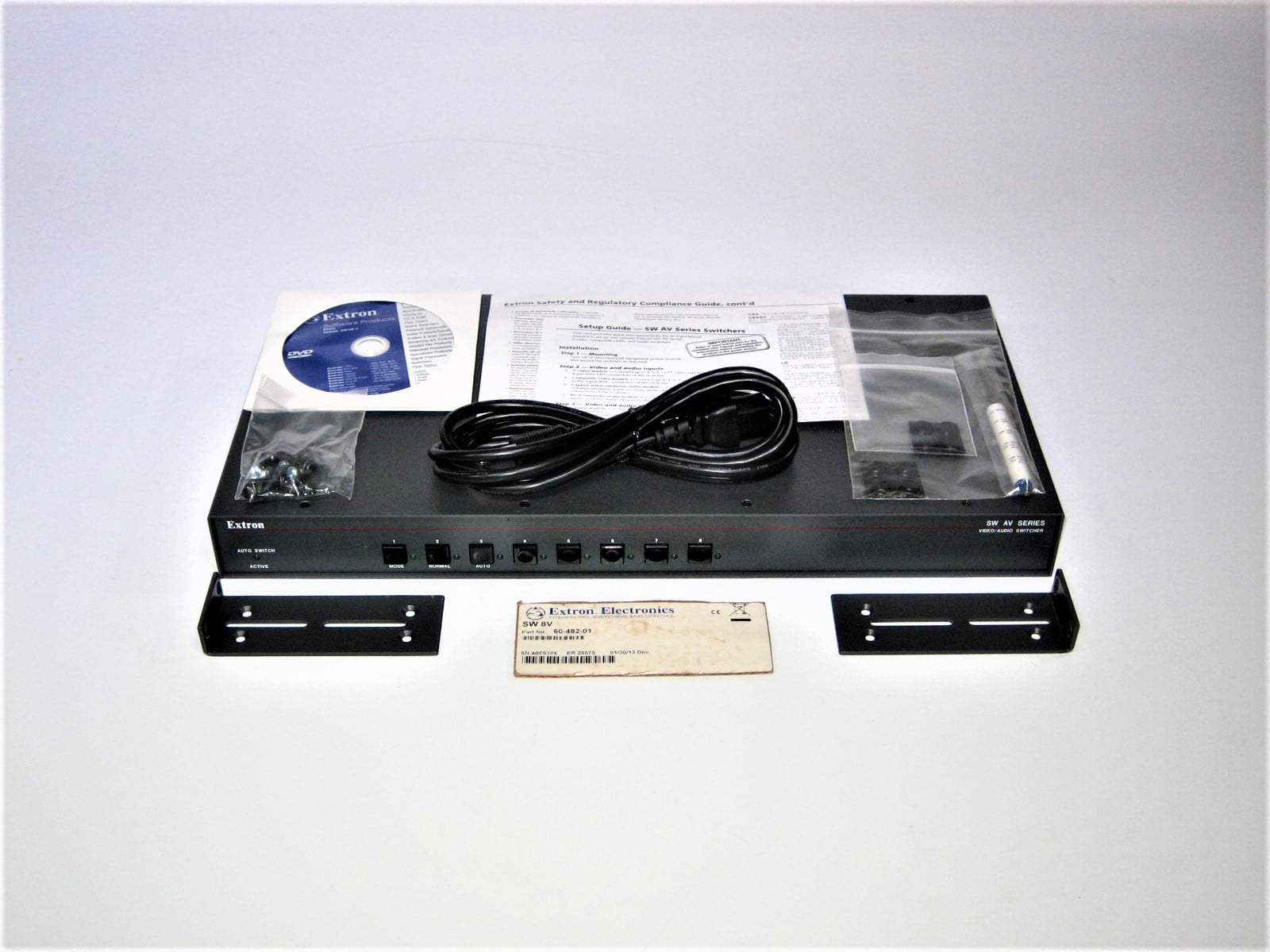 Extron 60-482-01 SW 8V Eight Input Composite Video Switcher w/ Software ...