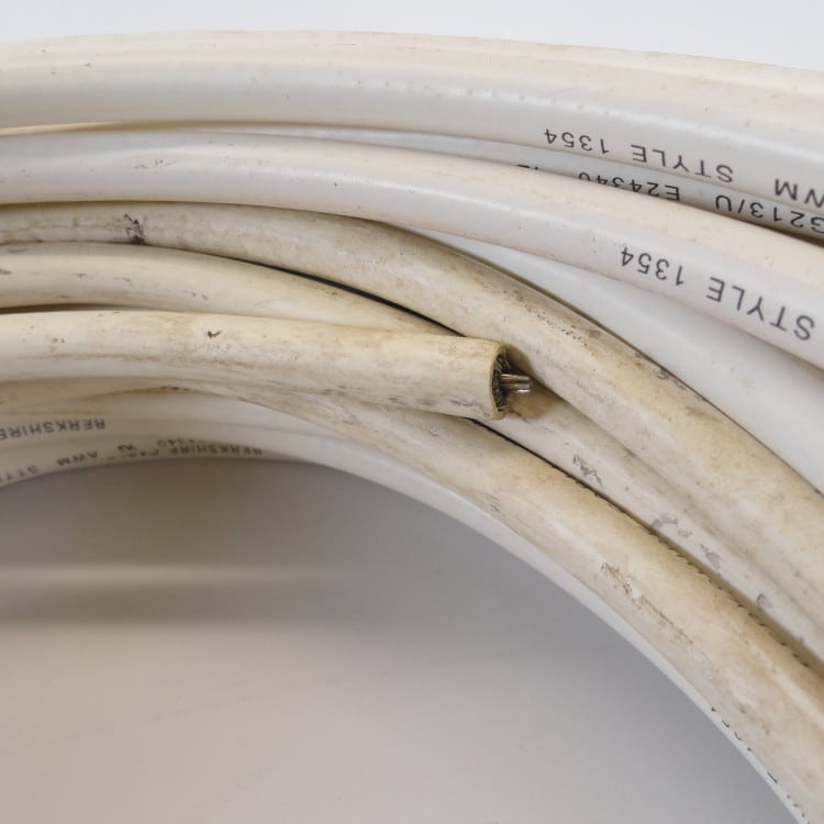 Berkshire E24340 RG213/U Coax Cable AWM Style 1354 - White - 100 Feet ...