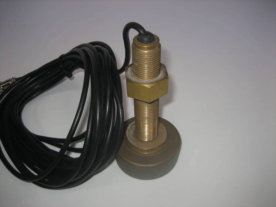 Furuno *NEW* Thru-Hull Bronze Depth 50/200 KHz Transducer - 600w - 520-5MSCA - Max Marine ...