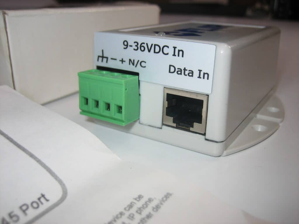 FLIR 4113746 M-Series POE Injector - NEW - Max Marine Electronics