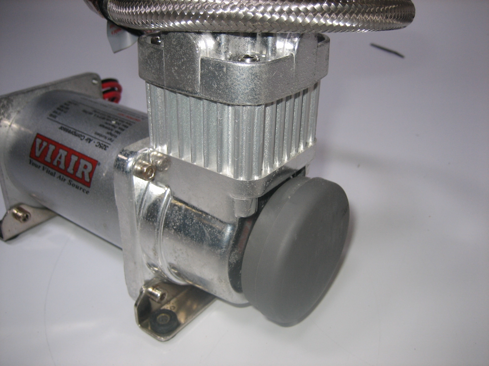 Viair 325c 12v Marine Auto Etc Air Compressor - Great Working Condition ...