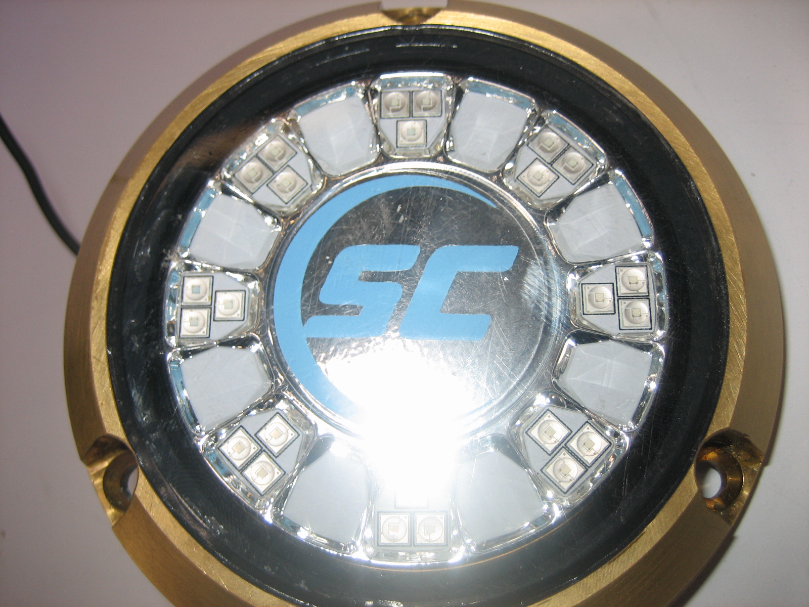 Shadow-Caster SCR-24-BB 24 LED Bimini Blue Underwater Boat Light - Max ...