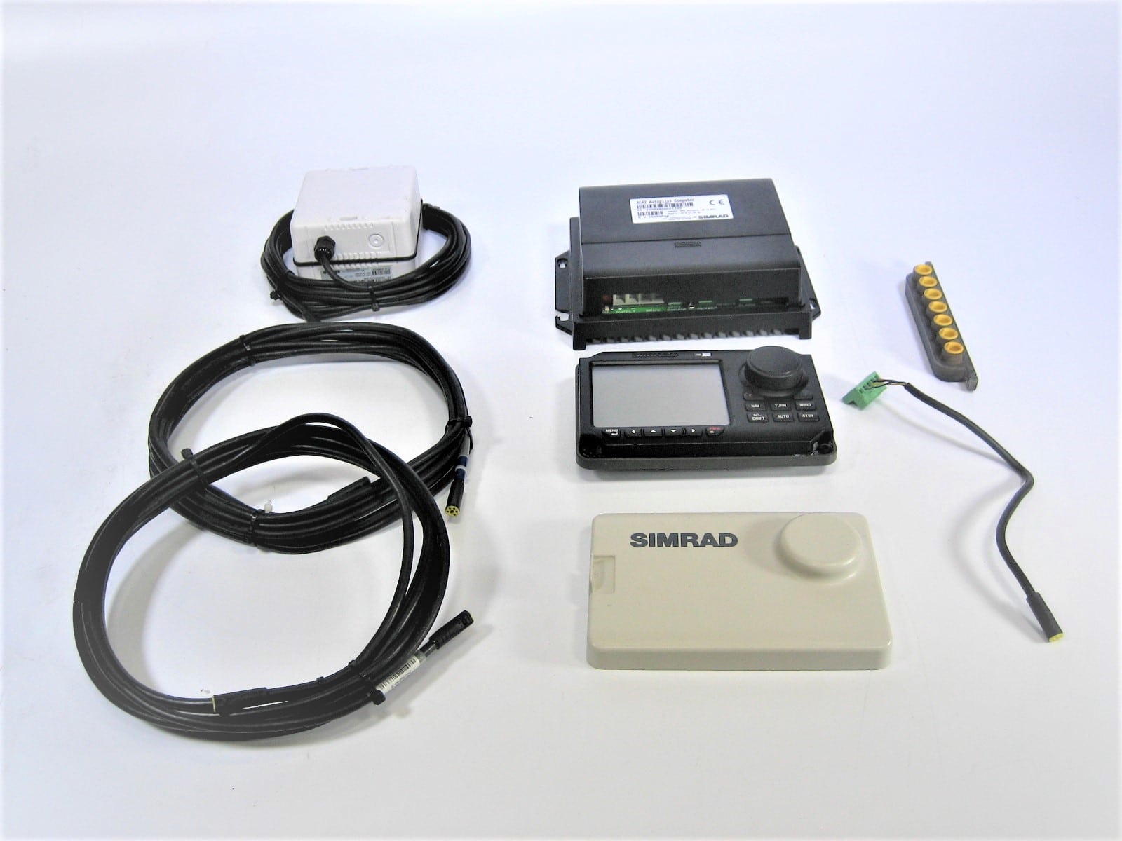 Simrad AP2802VRF AUTOPILOT - AP28 AC42 RC42 - Great Cond - Fully Tested ...