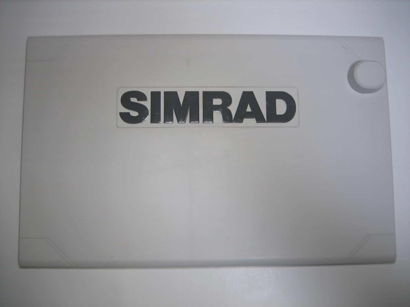 Simrad NSS12 Evo2 - 12" Touchscreen MFD Chartplotter - Max Marine ...