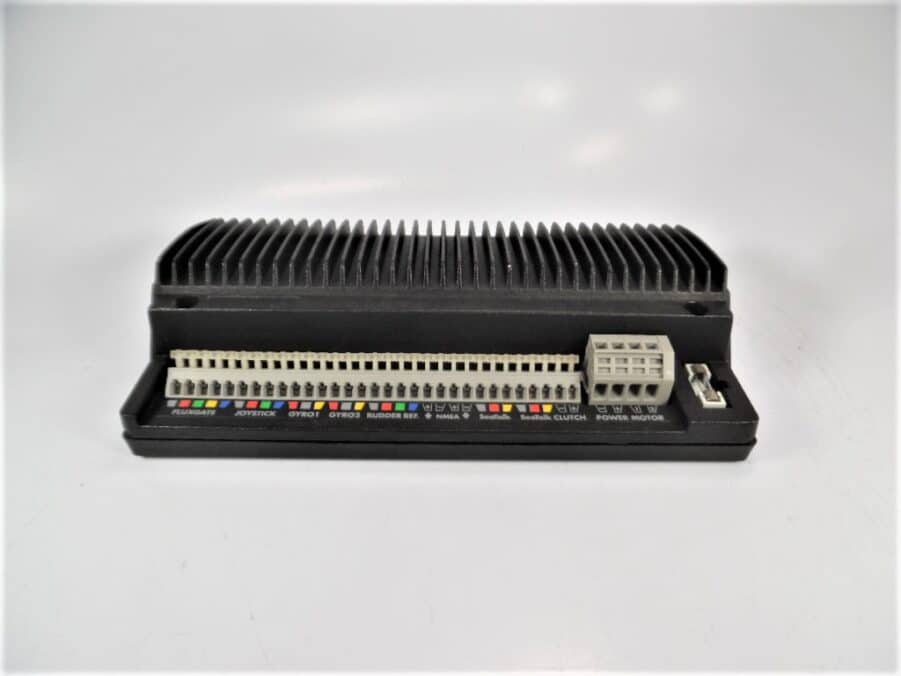 Raymarine/Raytheon/Autohelm TYPE 300 M81111 AUTOPILOT COURSE COMPUTER ...