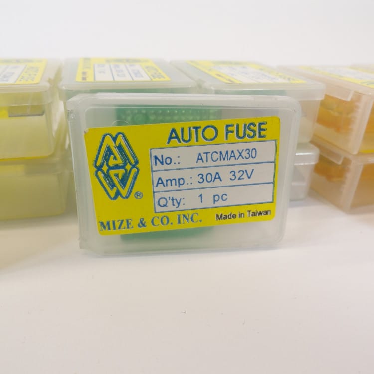 ATC Maxi Fuse 20A x5 30A x5 40A x5 32V DC Blade Fuses - MIXED LOT OF 12 ...