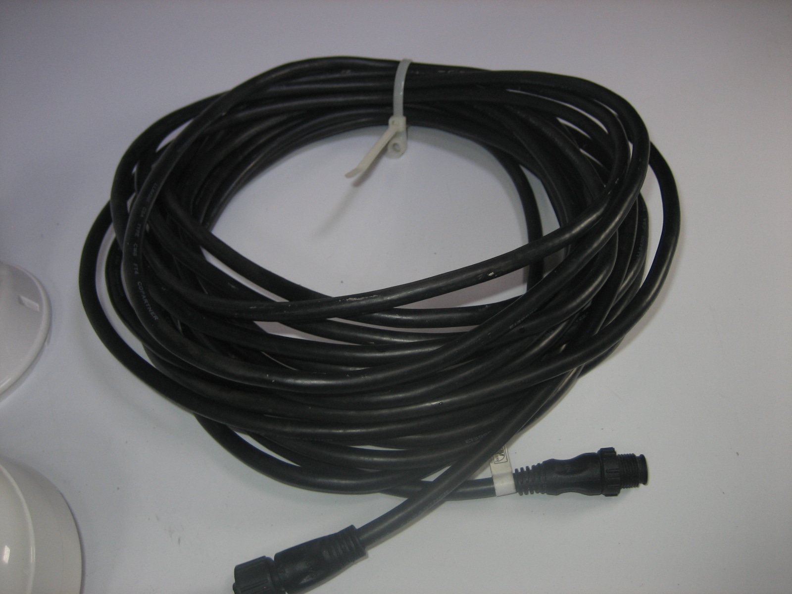 Garmin GPS-19X NMEA2K GPS Antenna & 2 Mounts TESTED w/ 30' NMEA2k Drop ...