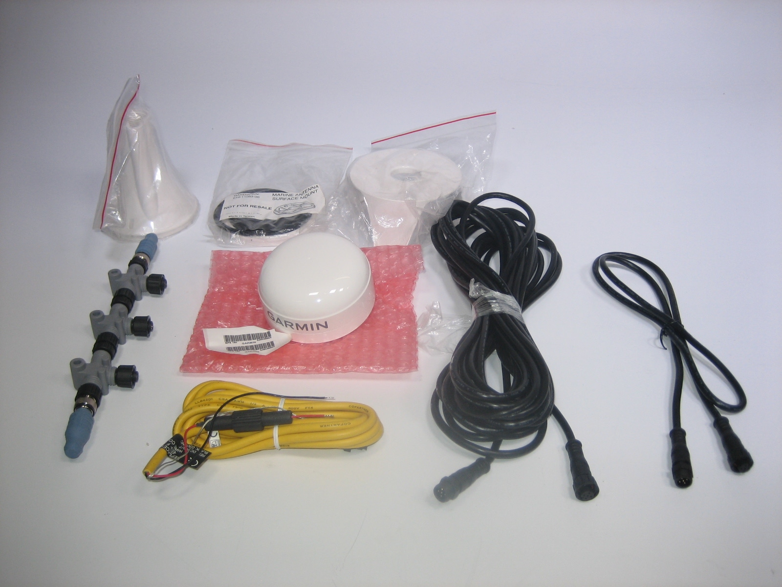 Garmin GPS-19X *NEW NMEA2000 Complete Add-On GPS Antenna + NMEA2000 ...