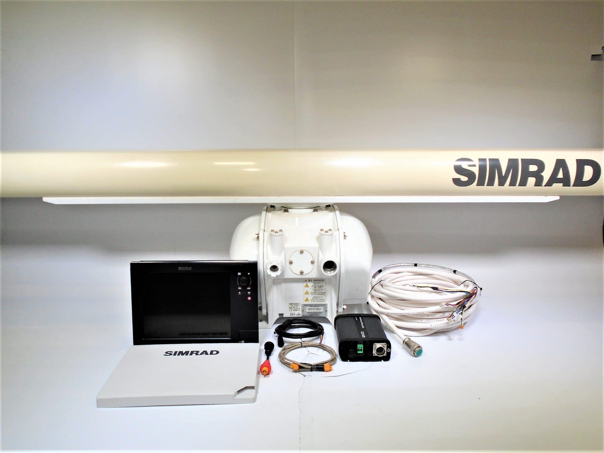 Simrad TX-25S 25kw 7.5' Open Array w/ NSS12 Multi Display Radar Plotter ...