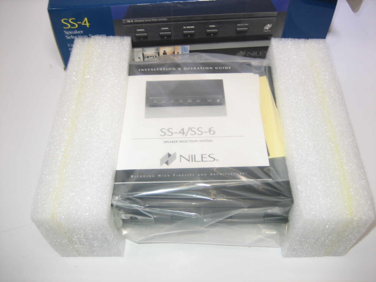 Niles SS-4 Speaker Selector Selection System Switcher - *NEW IN BOX ...