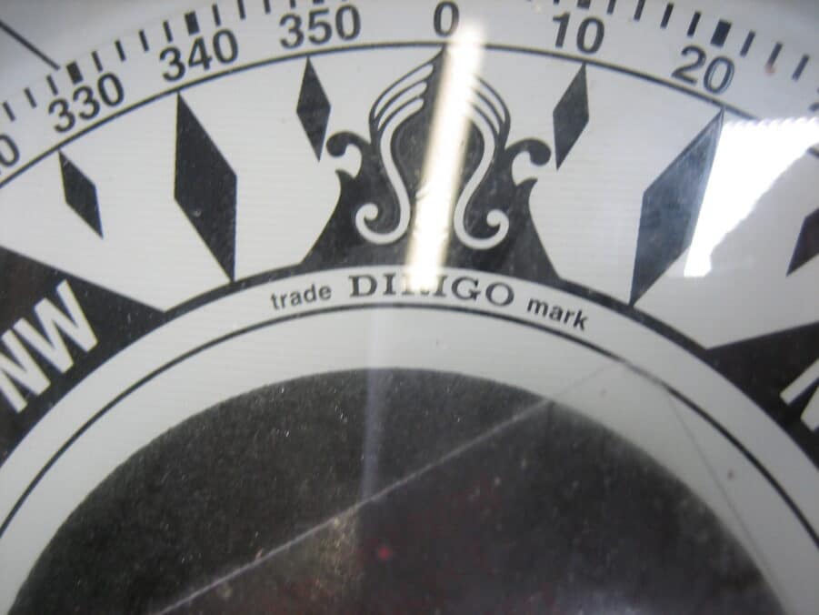 ComNav 20720009 Dirigo 6" Binnacle Compass - *New Old Stock* - Max ...