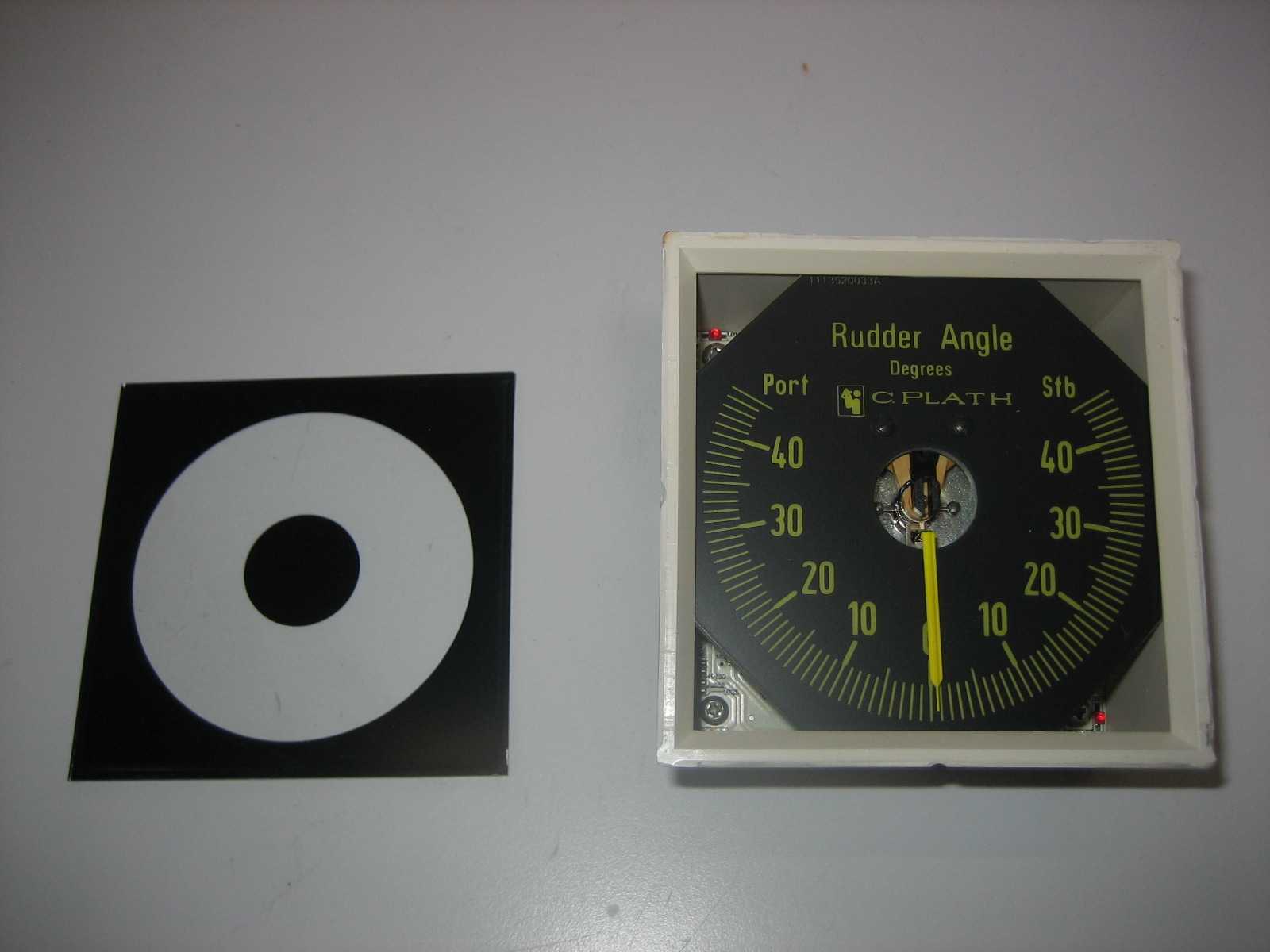 C. Plath 2877 075106 Rudder Angle Instrument Gauge - DLQ96-pc-PY 232938 ...