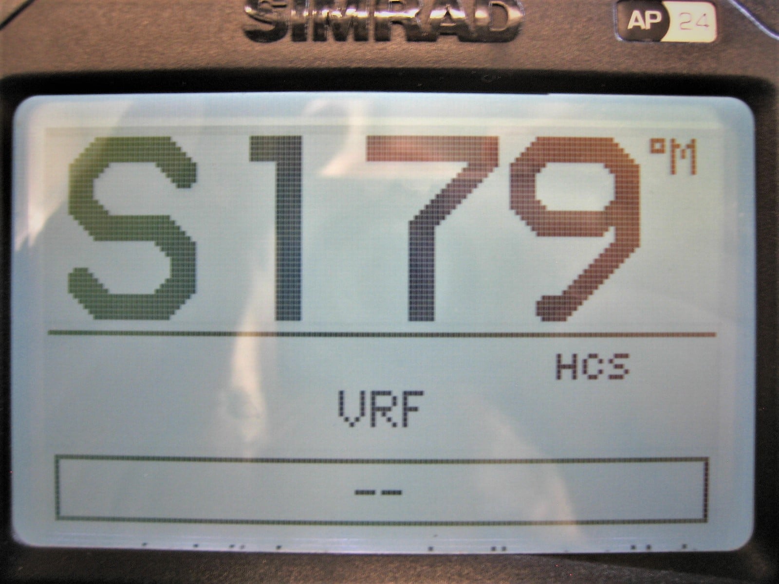 Simrad - AC12 Autopilot Computer 22089841 / For AP24/AP28 - TESTED GOOD ...