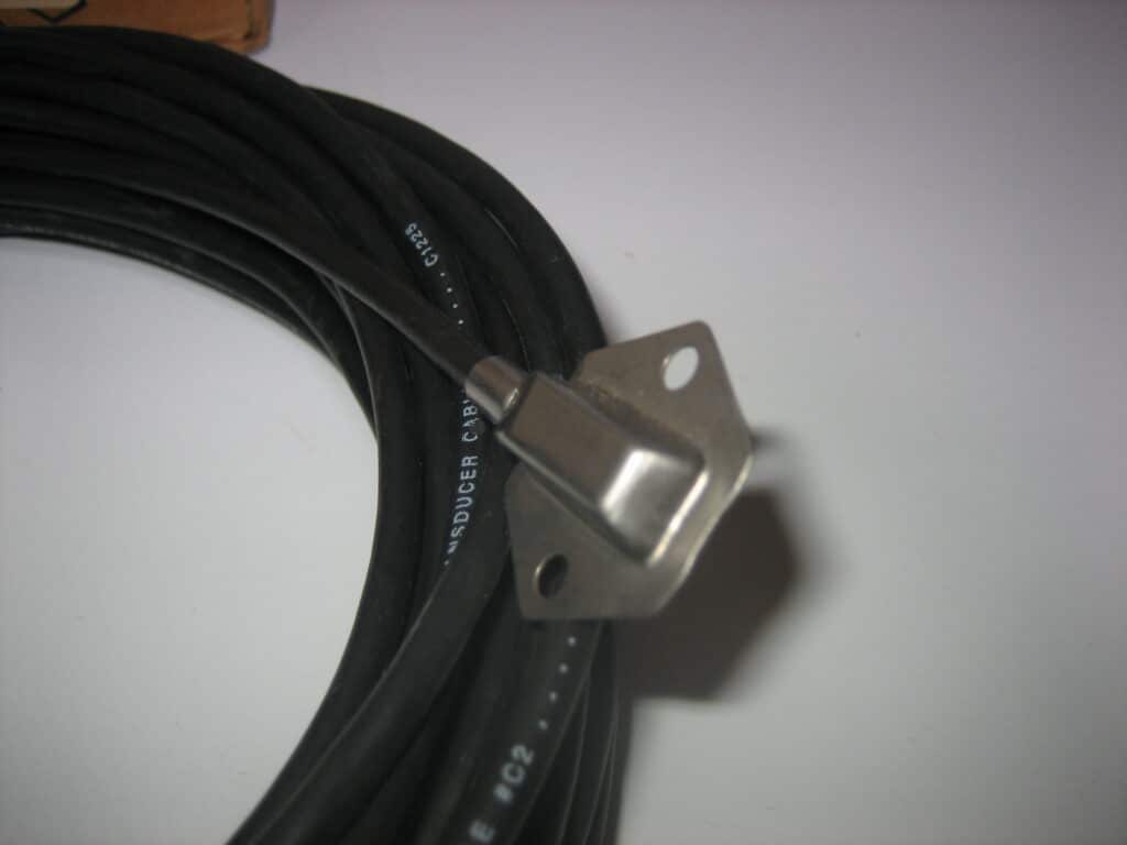 Airmar High Precision Temperature System - Transom Sensor & Junction ...