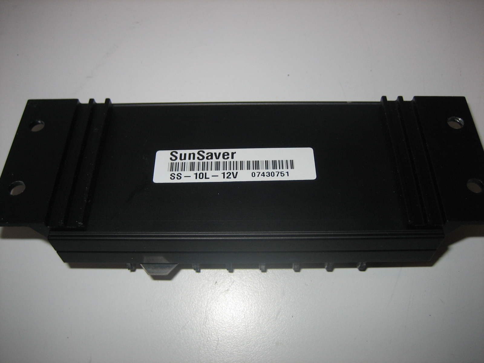 MorningStar SunSaver Solar Charge Controller - SS-10L-12V - GOOD ...