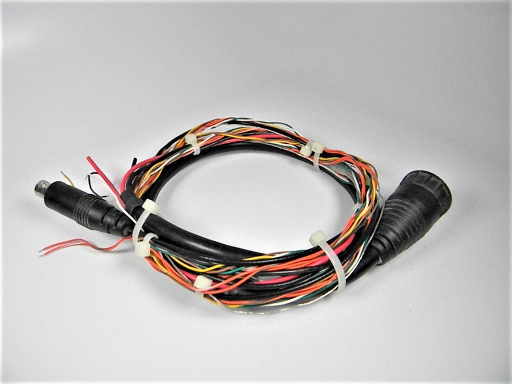 Raymarine Power/Data Cable - No Fuse - R62379- e&cSeries e95/e125/c95 ...