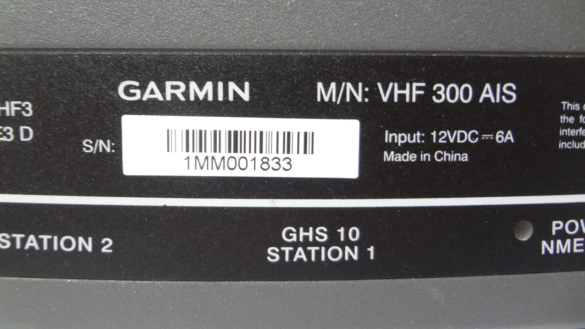 Garmin VHF 300 AIS Compact Marine VHF Two-Way Radio Transceiver Unit ...