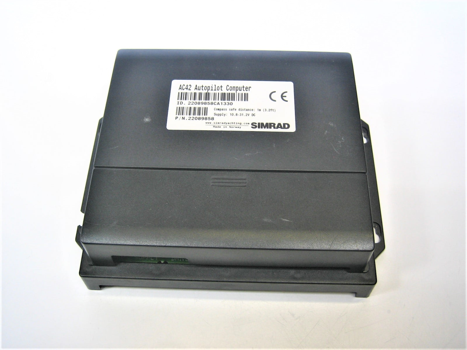 Simrad - AC42 Autopilot Computer 22089858 ~ For AP24/AP28 ~ Tested ...
